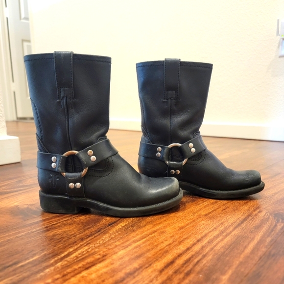 Frye | Shoes | Frye Boots Kids Size 1 | Poshmark